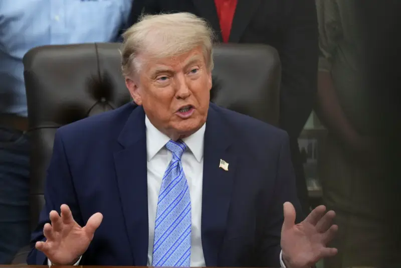 Trump Signs an Executive Order that Invites Vetting of Top AI Models ...