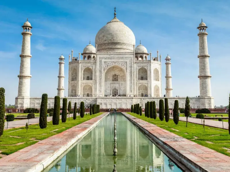 NBDSA flags Sudhir Chaudhary's Aaj Tak show over Taj Mahal 'Hindu ...