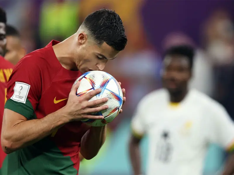 Former France footballer Leboeuf says Ronaldo could excel in acting ...