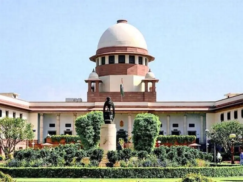 Supreme Court questions directing Parliament to include CJI in EC ...