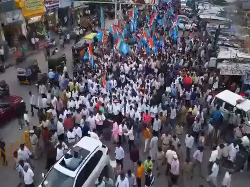 Karnataka: Students hold massive protest in Chitradurga over NEET-UG ...