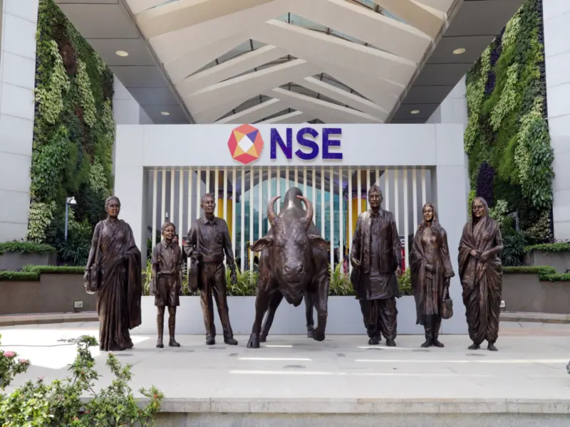 Sensex jumps 421 points, Nifty gains over 100 as Asian markets rally ...