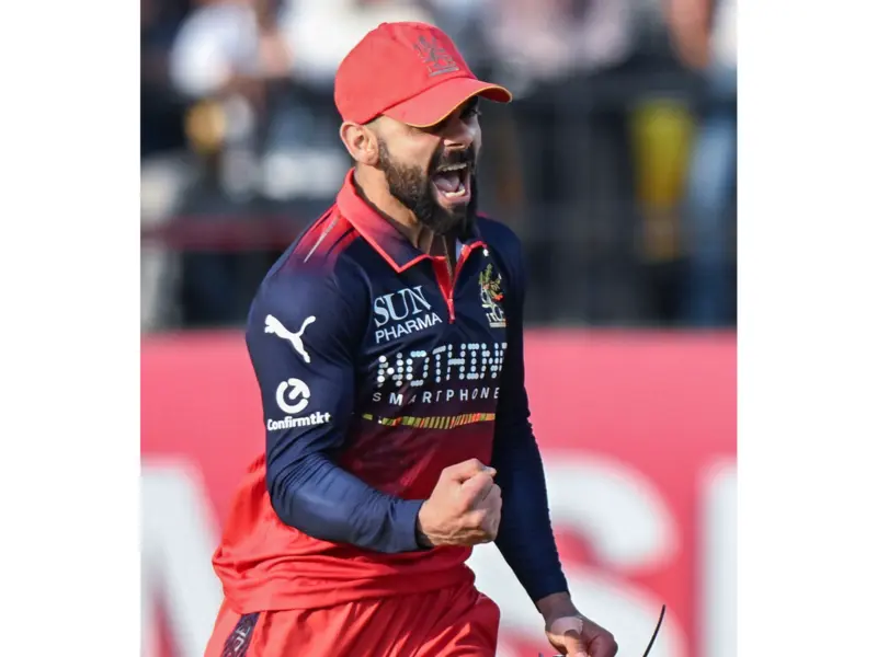 Sanjay Bangar urges Virat Kohli to bat deep against Gujarat Titans pace ...