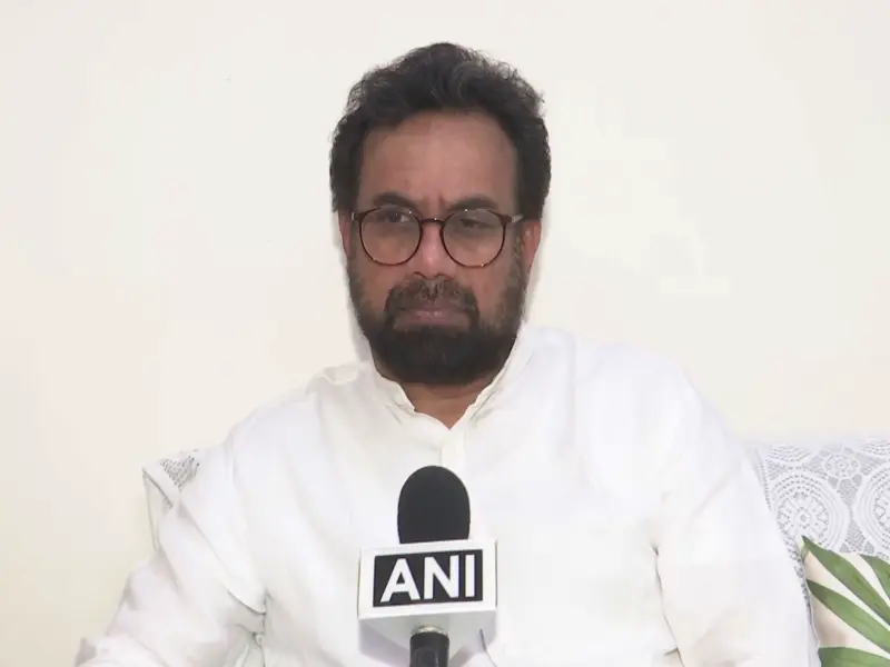 CPI(M) MP Brittas questions Rahul Gandhi's conduct over BJP allegations ...