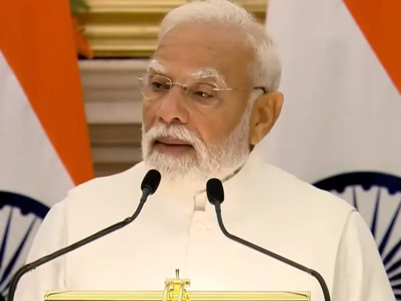 'Resolve water disputes through cooperation': PM Modi to states | Dailyhunt