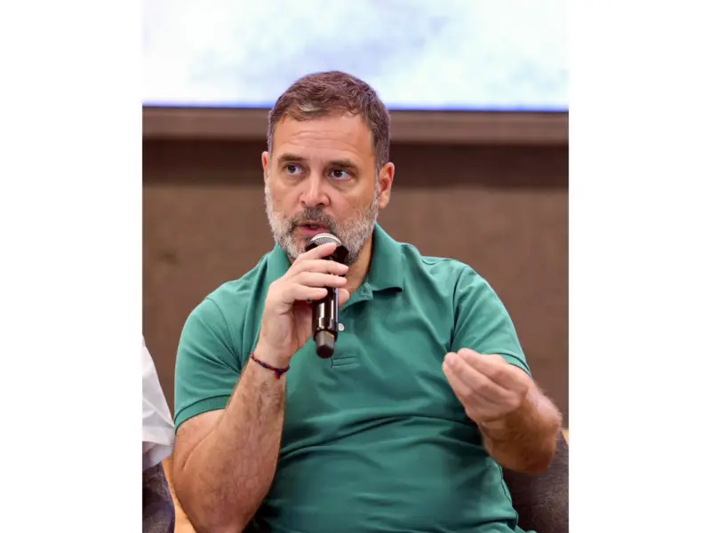 Rahul Gandhi accuses CBSE of mobile phone scanning in answer sheet ...