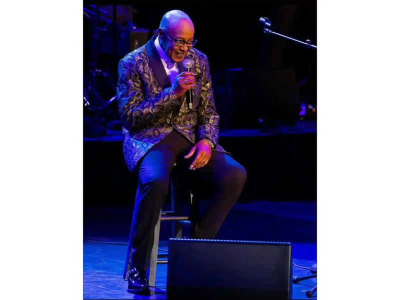 R&B singer Peabo Bryson under medical care after suffering stroke ...