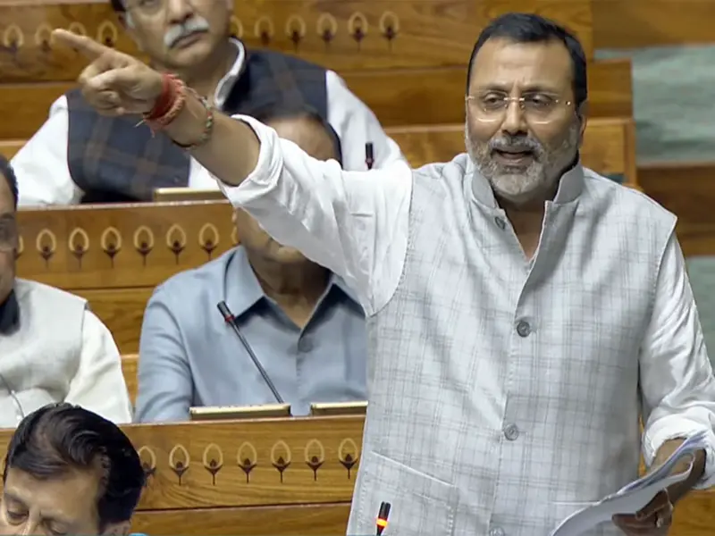 Nehru-Gandhi family labelled traitors over 1947 partition plan by BJP ...