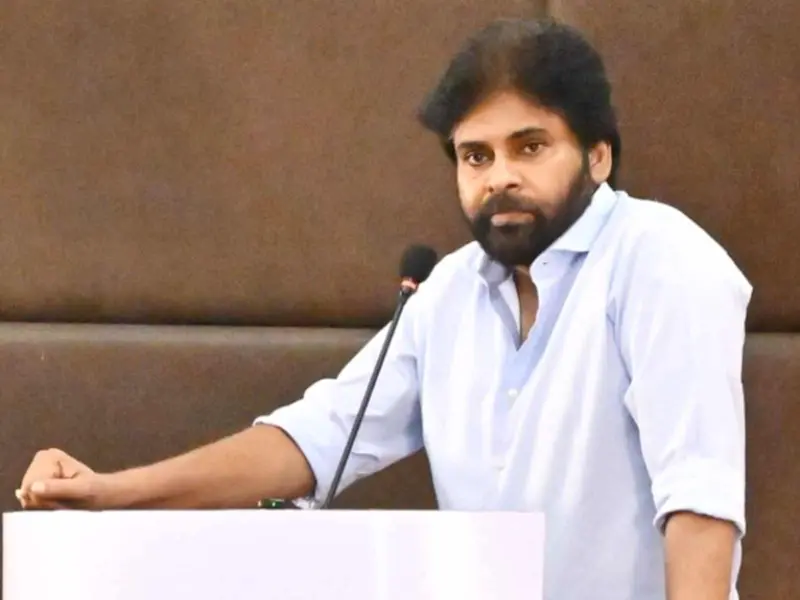 Amidst Complexity, Pawan Kalyan Coming To Telangana! | Dailyhunt
