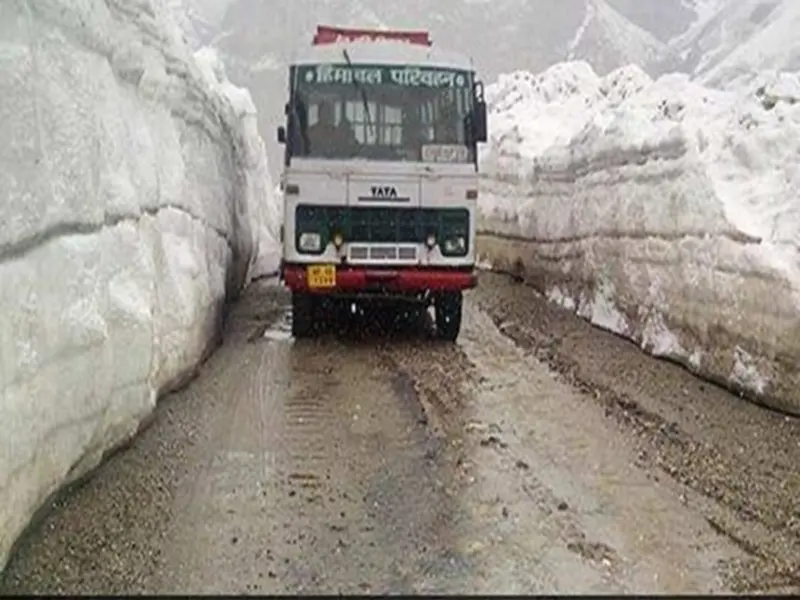Delhi-Leh Bus Service to Resume on May 26: Check Fares, Route, Timings ...