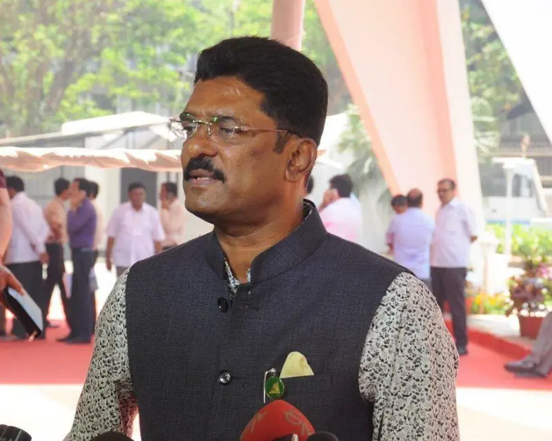 Maharashtra Govt Rolls Out Marathi Curriculum for Auto, Taxi Drivers ...